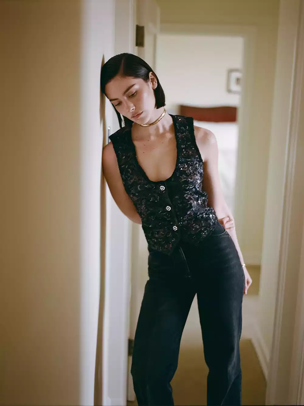 Gracie Abrams Named New Face of Chanel Coco Crush Jewelry - Luxuryes